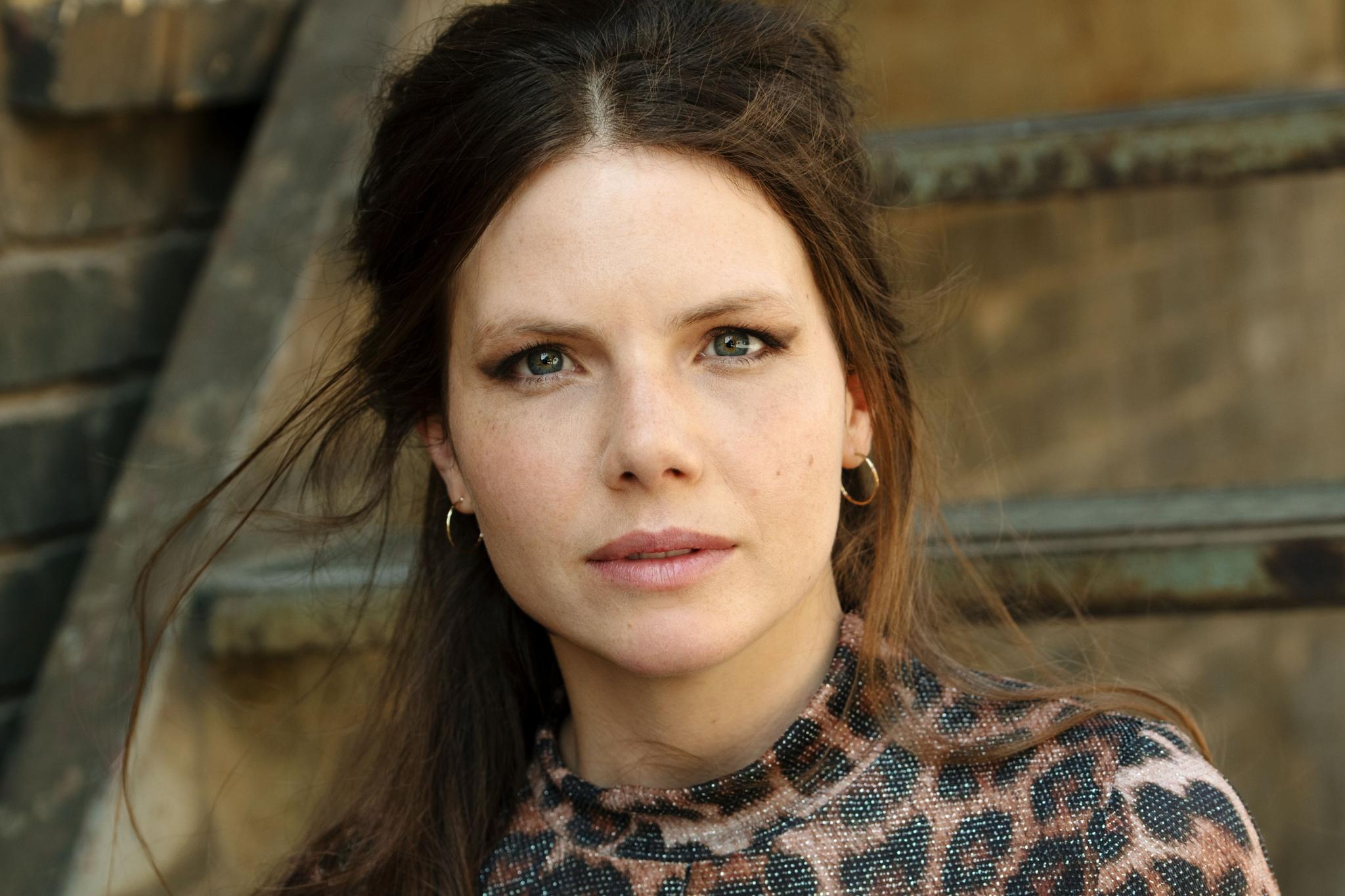 Hansen Management – Leonie Rainer